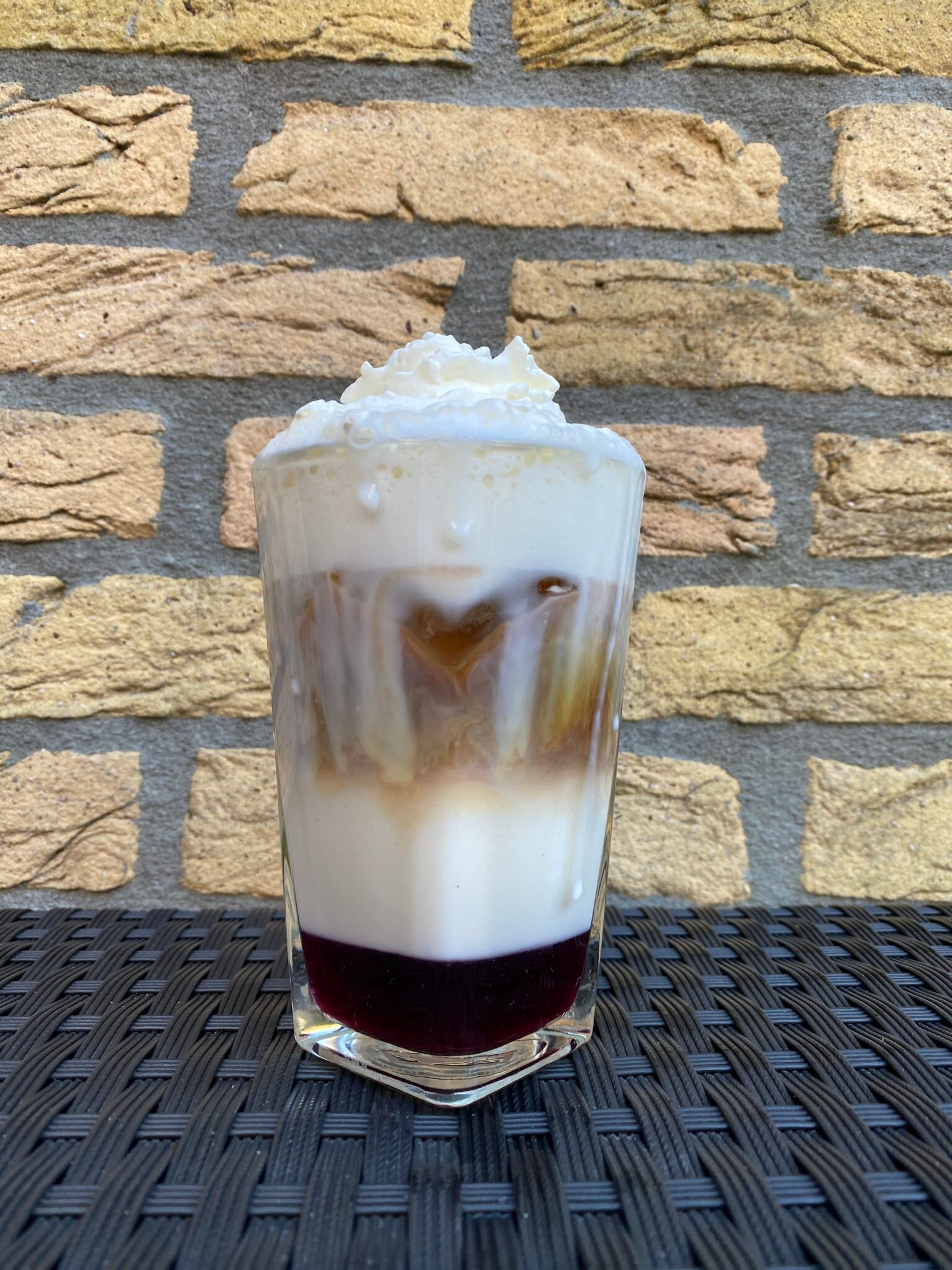 16 Best Iced Latte Recipes for a Delicious Coffee Experience