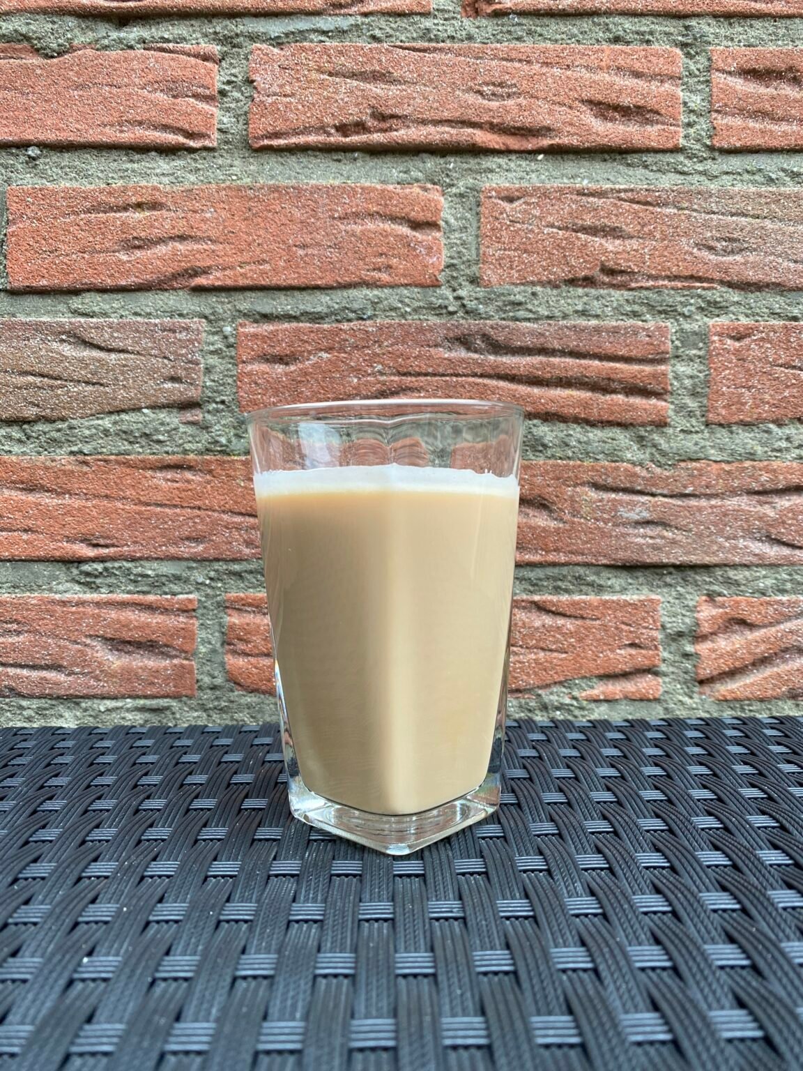 Americano With Milk: What Is It and Should You Try It?