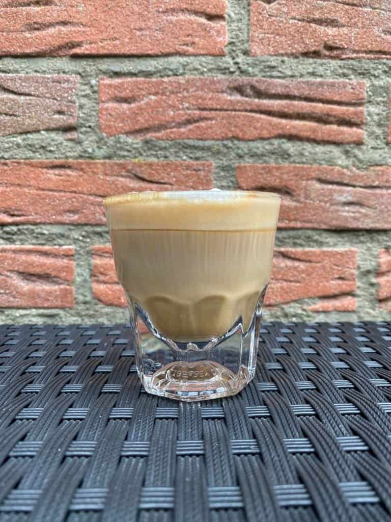 Piccolo Latte: What Is It & How to Make This Piccolo Coffee?