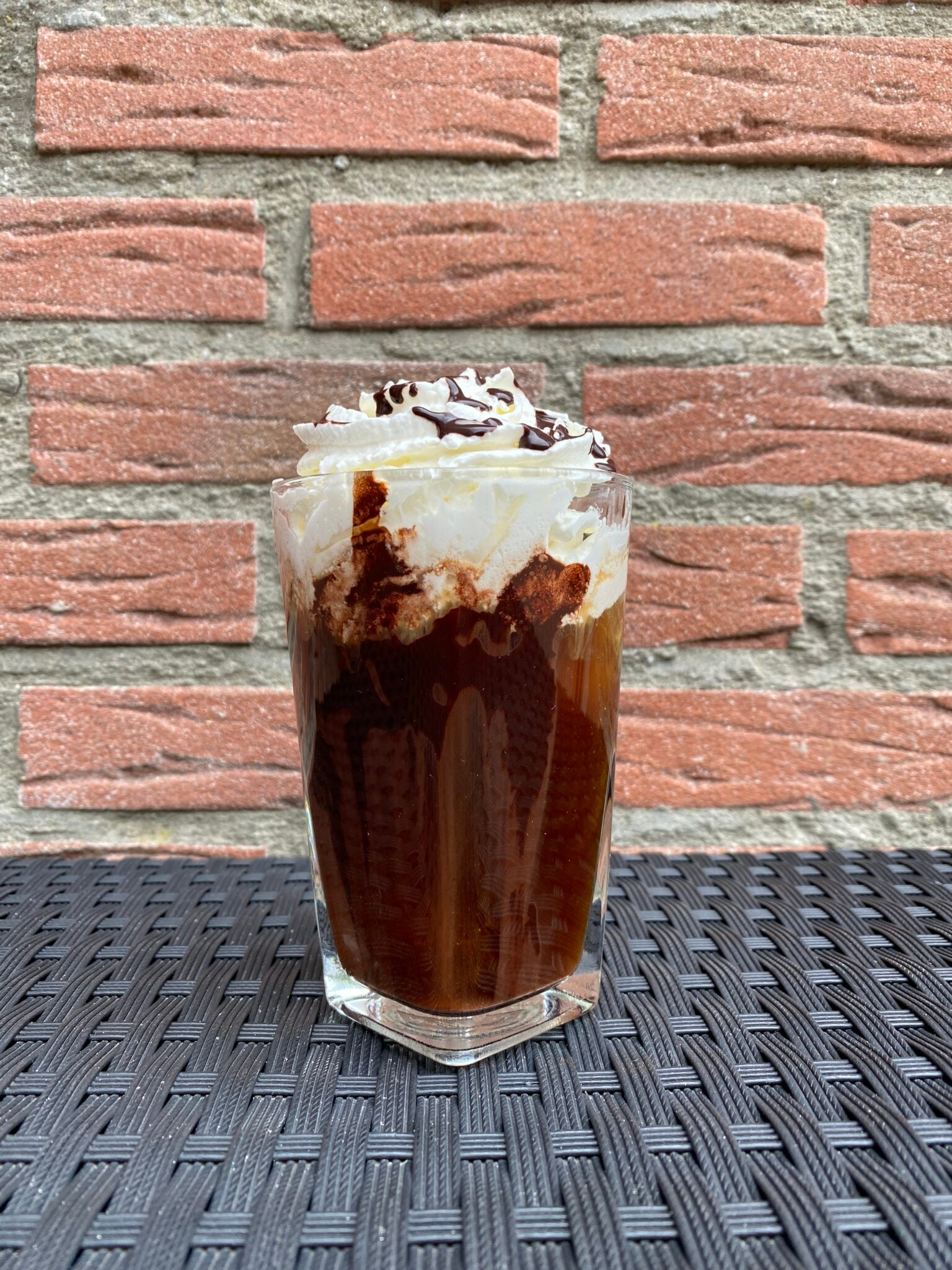 Chocolate Iced Coffee: A 5-Minute Recipe to Make in 2025