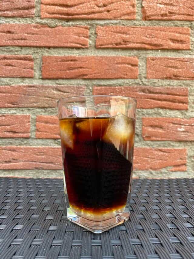 Nitro Cold Brew vs. Cold Brew: How Do They Differ?