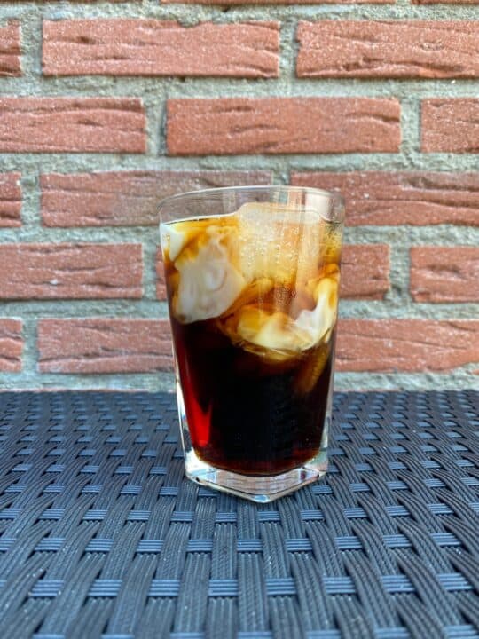 Almond Milk Cold Brew: Taste & How to Make It at Home