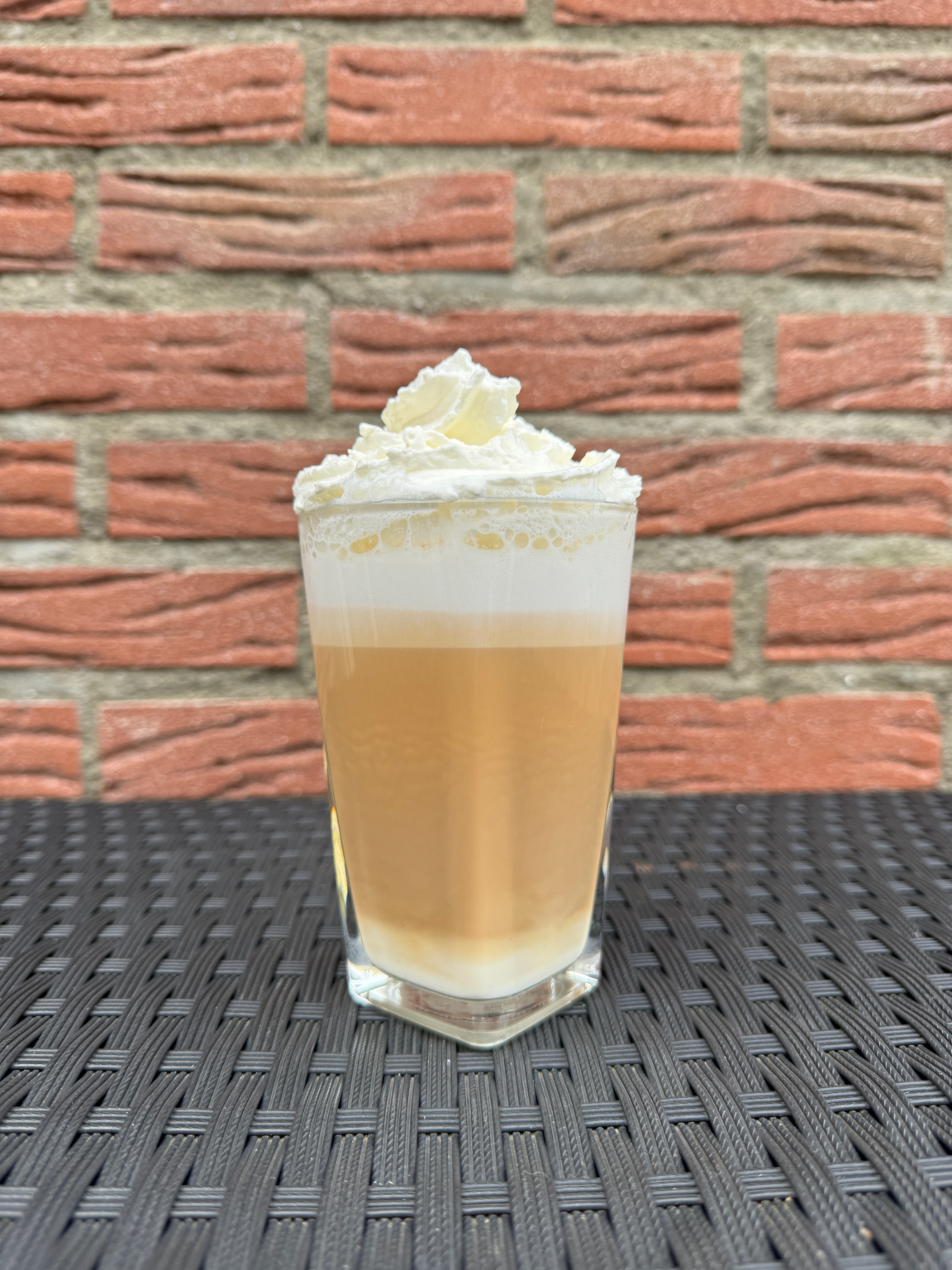 Cozy Toffee Nut Latte Recipe (Sweet, Nutty, & Easy to Make)
